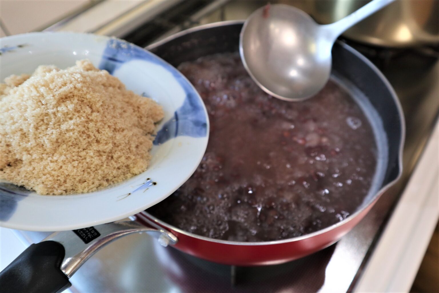 Grandma's favorite Oshiruko recipe! Japanese sweet red bean soup with ...